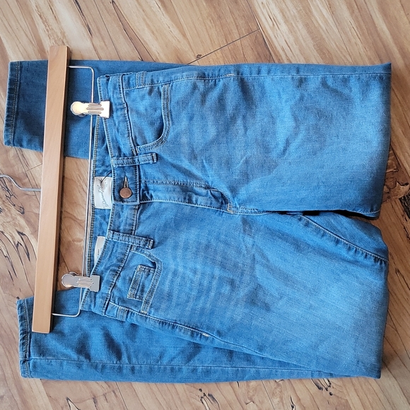 Universal Thread | Jeans | Universal Thread Jeans | Poshmark